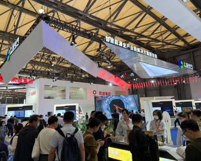 SNEC 2023 - AVANCIS - Solarfassaden aus Deutschland